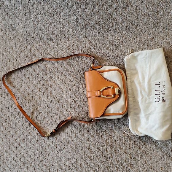 G.I.L.I. | Bags | Gili Orange And Cream Purse Brand New | Poshmark